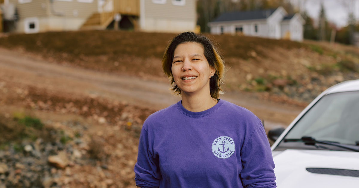 Microcredential grad turns carpentry passion into a career | NSCC