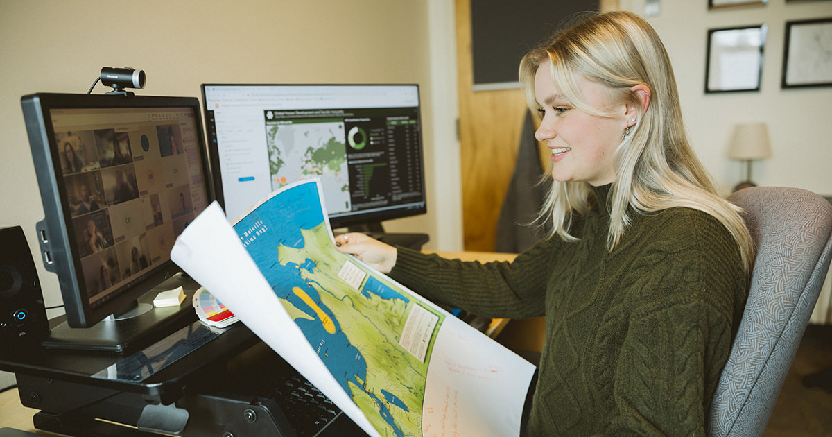 Geographic Information Systems GIS Cartography And Geovisualization geographic-information-systems-gis-cartography-and-geovisualization